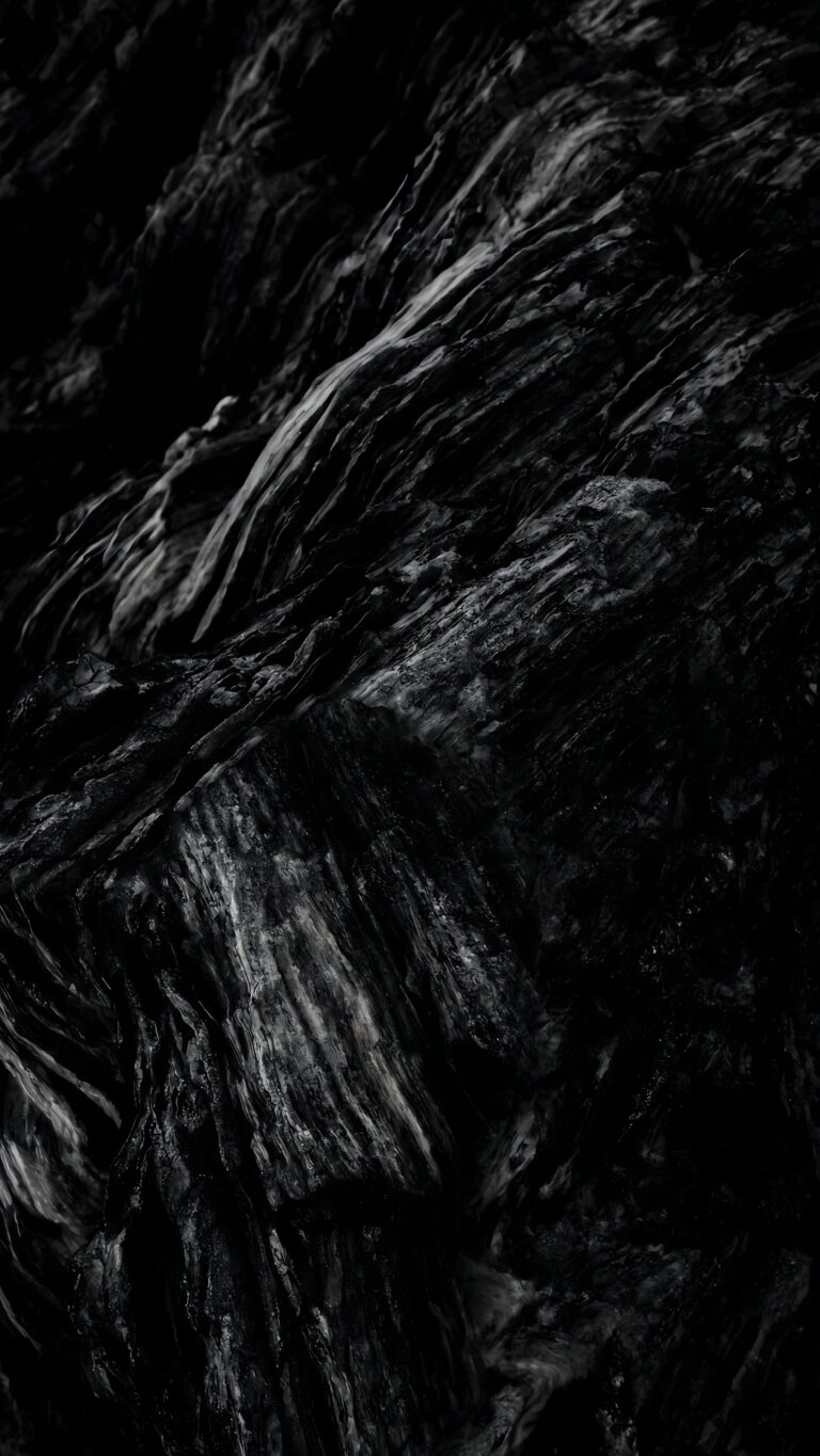 Pure Black Aesthetic: Obsidian Dark Stone 4K Wallpaper